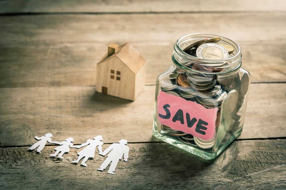 How To Save Money In the New Year - Men's Complete Life