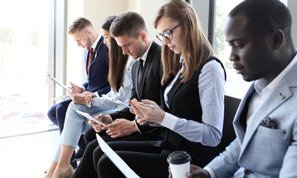 Why It's So Hard To Find A Job - Men's Complete Life